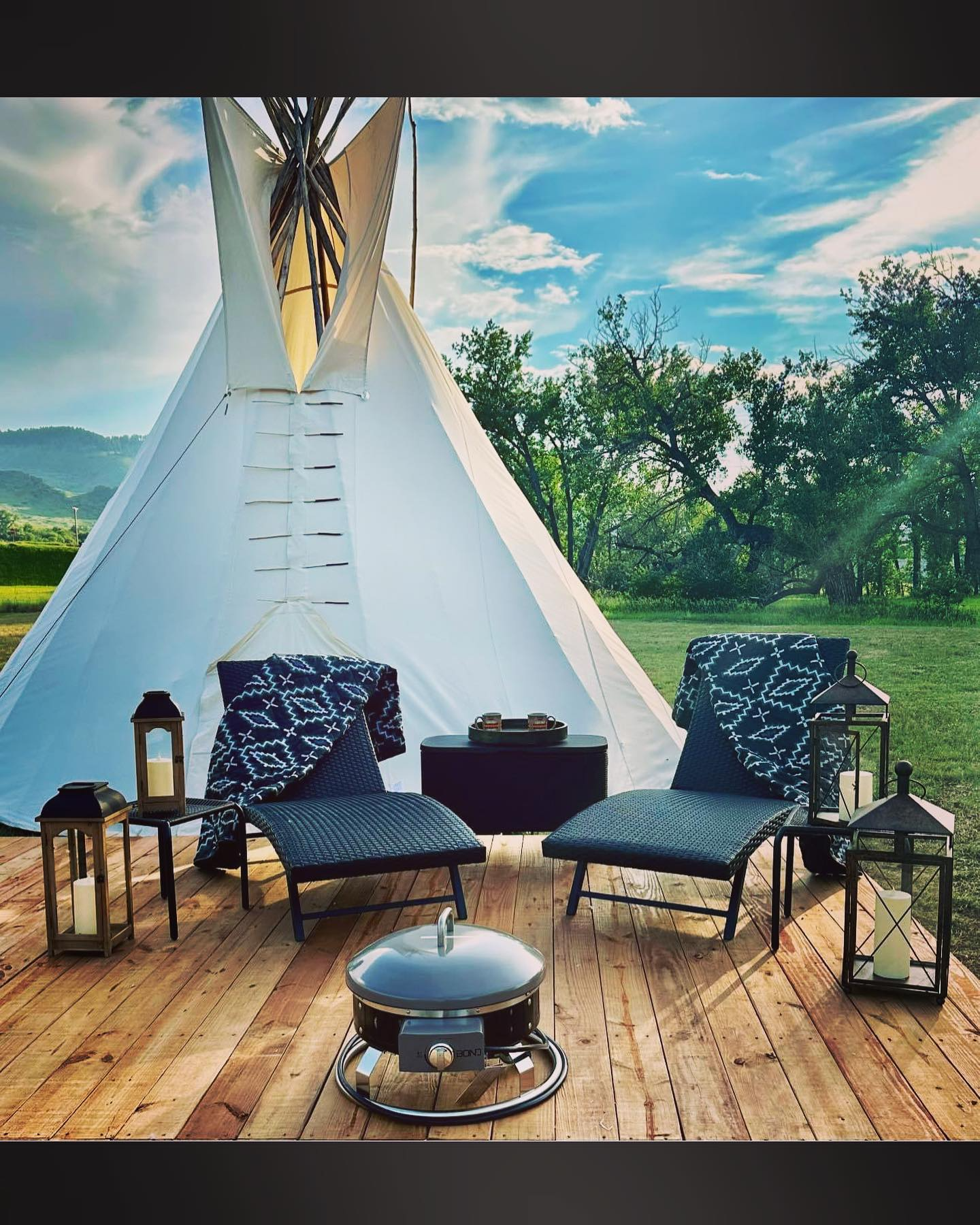 Apsaalooke Glamping | Destination Native America