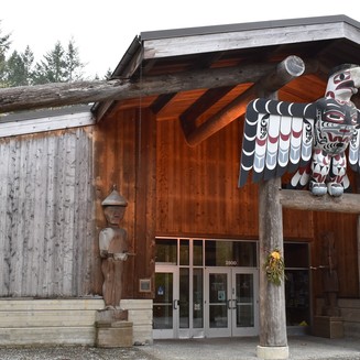 Longhouse Education and Cultural Center at Evergreen State College ...